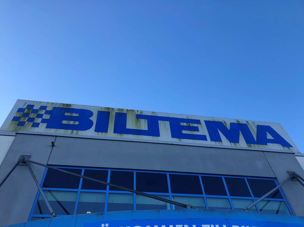 Biltema: Besnakket af sælgere?